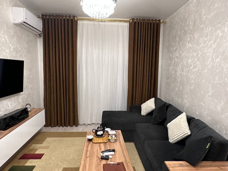 Karniz baget plitse ustanofka