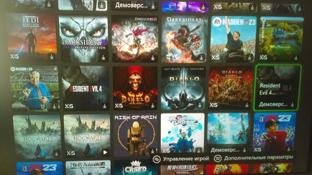 XBOX SERIES X + VIP (UNLIMITED) GAME PASS + (130+ purchased games)