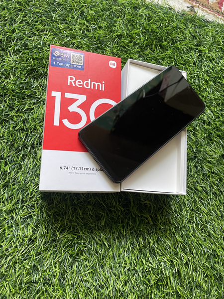 Redmi 13c 8+4/256Gb idial