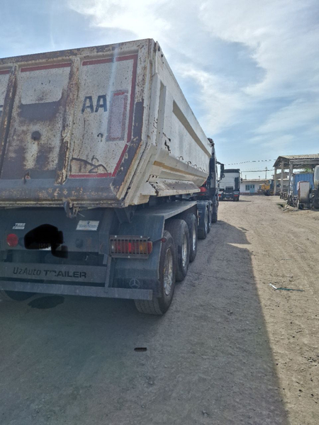Продается howo A6 газ