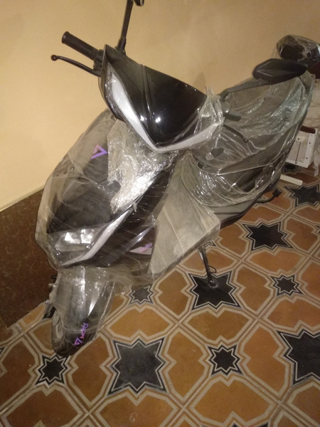 Elektro skuter sotiladi