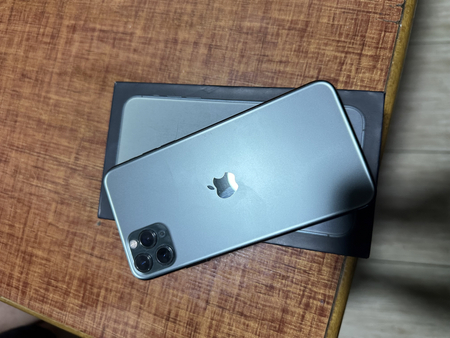Iphone 11 pro max 256 tali