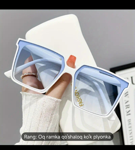 Koʻzoynak oq ramkali.