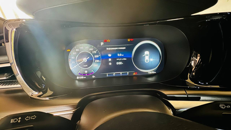 Kia k5 full Srochna sotiladi.