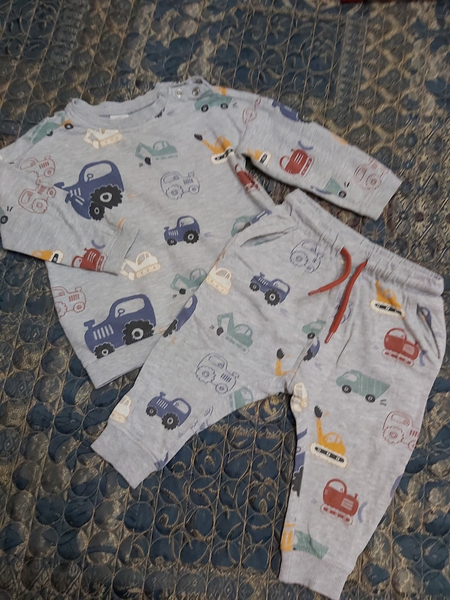 Комплекты фирмы h&m,carters,primark