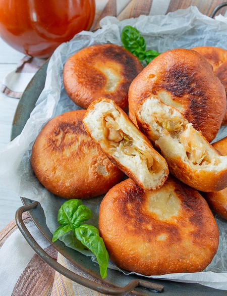 Домашние пирожки и беляши