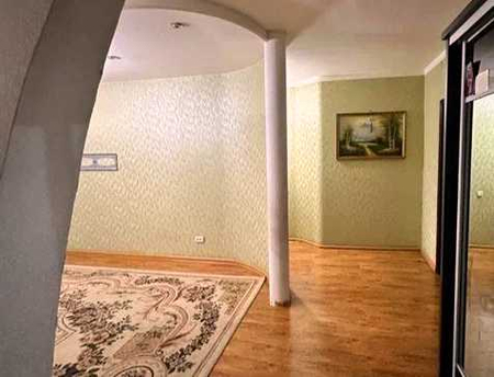 Спец-план, 3/4/4, кирпич, 116 м². Космонавтлар, Джуманжи