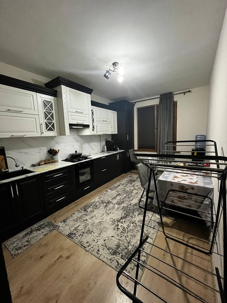 3 komnat kv Almazar city