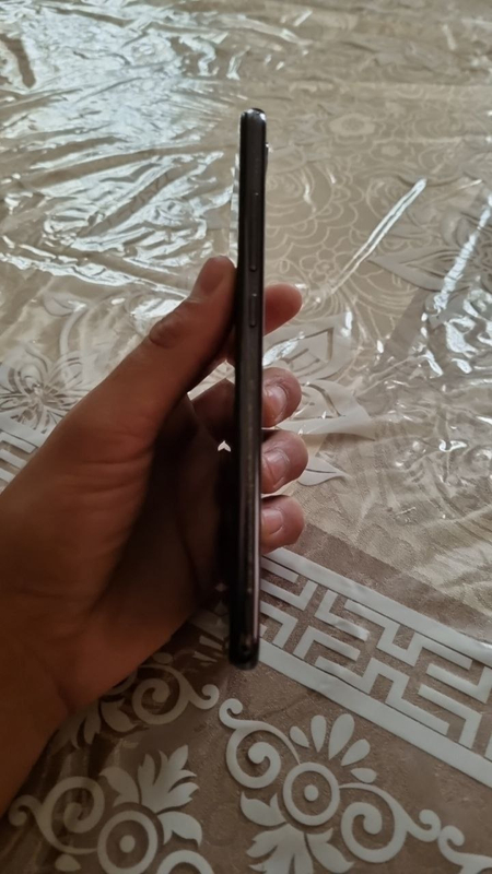 Mi 8 layt 4/64 usta koʼrmagan