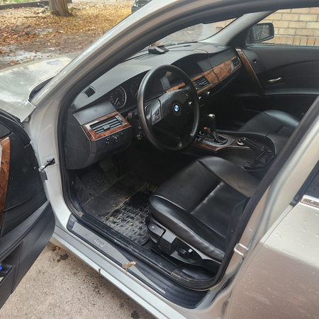 Bmw e60 4.4 v8 5seriya