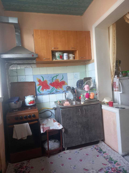 Yangiyo'l shahar 2xonali uy sotiladi