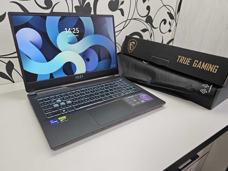 ПРОДАМ MSI Cyborg 15 / A12VF Gaming Ноутбук Core™ i7-12650H и RTX4060.