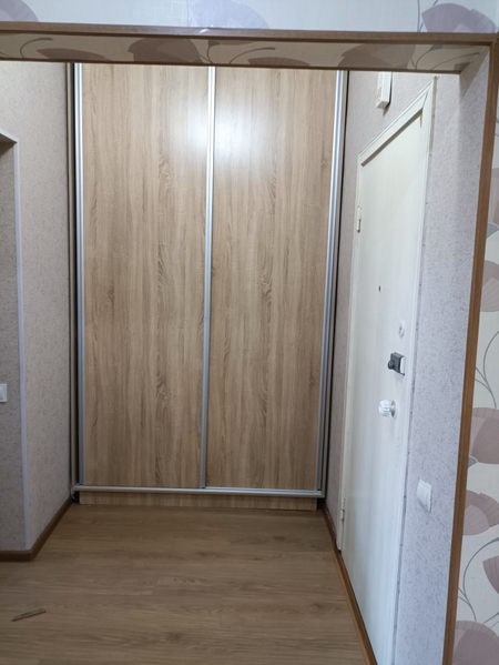 3 х КОМ КВАРТИРУ СЕРГЕЛИ 2 напротив РОВД 6/9 чистая 71 м2 акфа рамы