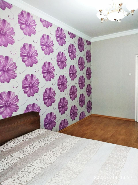 Продам 3 комнатную, метро Чиланзар,Ц квартал,дока хлеб