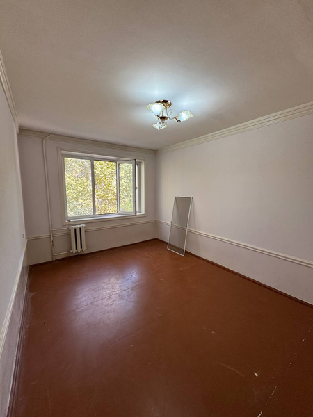 Срочно продаётся квартира 3хком, ор. Регистон