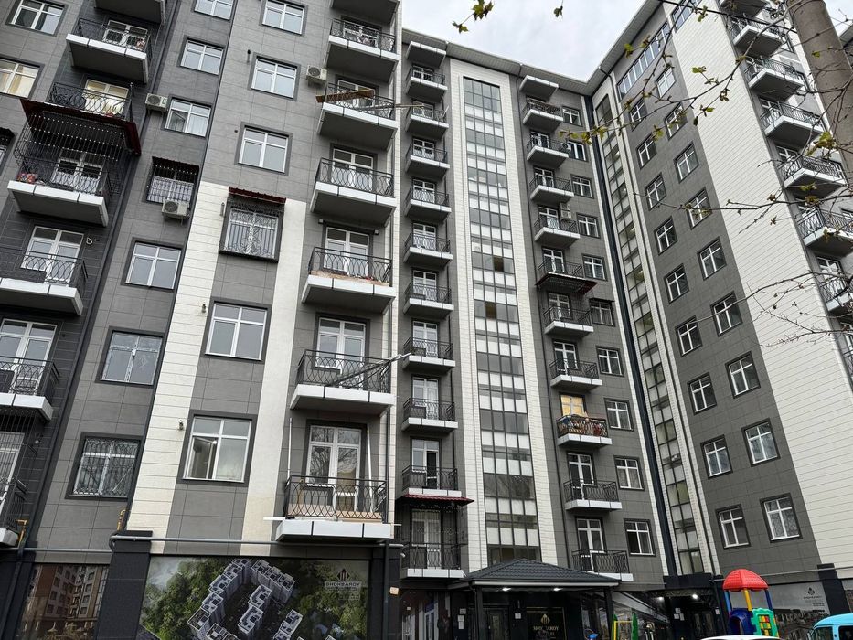 Продам 2 ком юнусабад 8 Новостройка