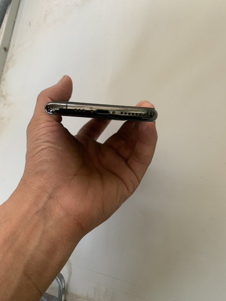 Iphone 11 pro 88 % true ton bor