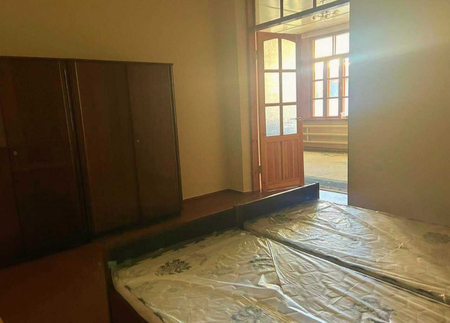 Yunusobod Bodomzor 2 sotixli xovli oilaga ijaraga beriladi