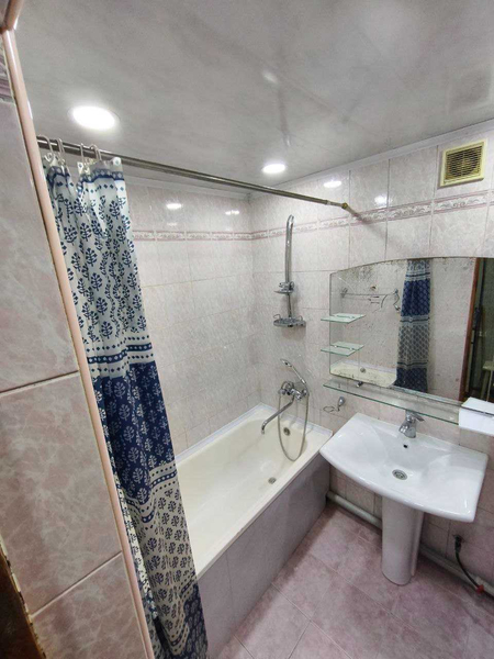 Продается квартира 2*3/3/4 ТТЗ-1 ор-р базар №310