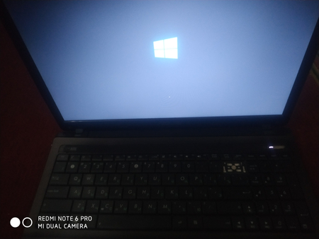 Notub  99gb singan joyi bor hamma joyi ishlid notbuk nomi asus x53b