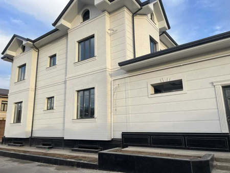 Гранит.мрамор. травертин тошлардан фасад ва сокилга териб берамиз.