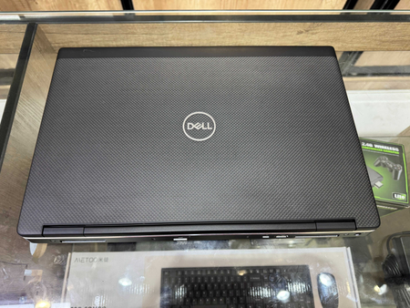 DELL Precision Intel Core i7-8850H озу16гб 256ssd Nvidio Quadro P2000