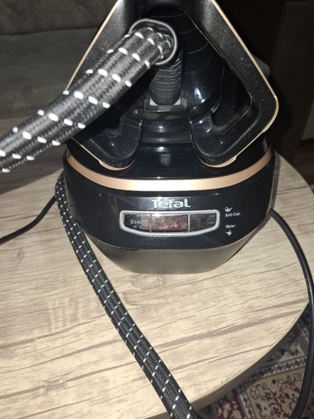 Продаётся паровая станция Tefal