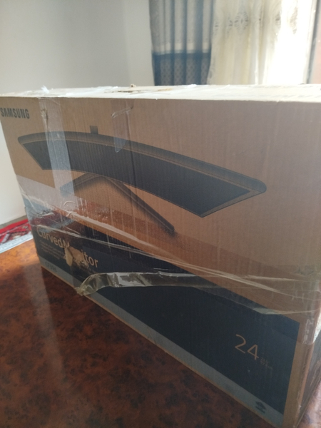 Manitor Curved samsung 24 holati ideal orginal narsa
