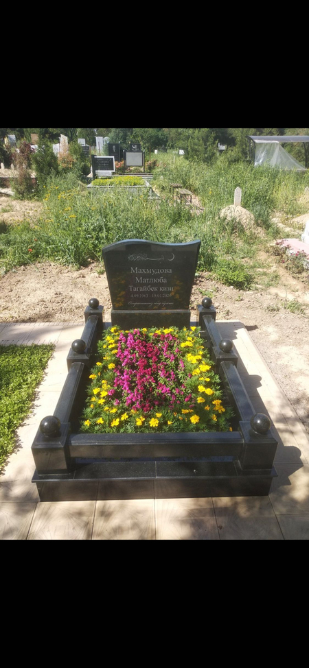 Памятники от производителя