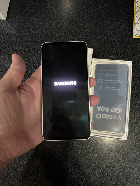 samsung a54 pamit 6.128g holati ideal karopka dak bor oqip tel qlila