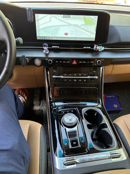 Kia Carnival 4 белый