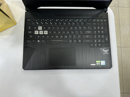 Asus tuf gaming core i7 sidan keldi oyin va katta dasturlar uchun