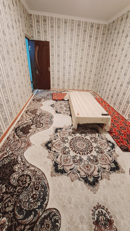 Узимизни уй сотилади, 8мик 2хонали квартира янги планировка.