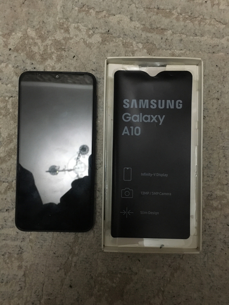 Samsung A10 б/у