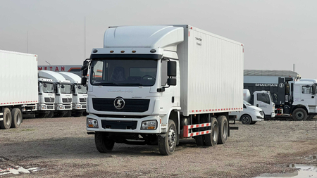 Фургон SHACMAN L3000 7.5 метр (2х спални) шторка