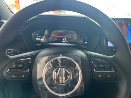 MG 5 - Monza bilan raqobatda yutgan avtomobil
