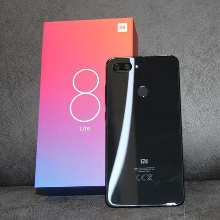 Mi 8 lite 4/64 Midnight Black