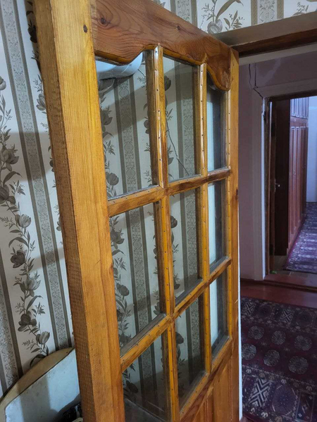 Жарма есиклер сатылады.
