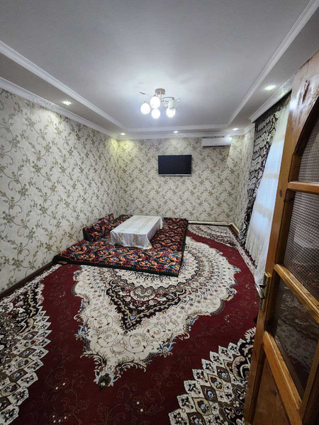 Яшнобод тумани Метро чкалов якинида таййор уй сотилади !
