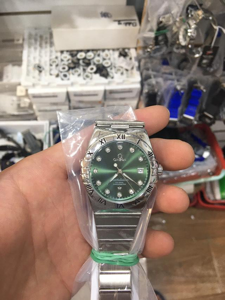 Omega Automatic Mexanika chasi watch soat часы sotiladi