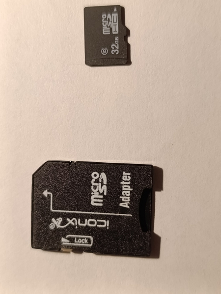 Продам карту памяти micro SD 32 Gb