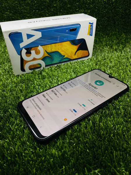 Samsung Galaxy A30