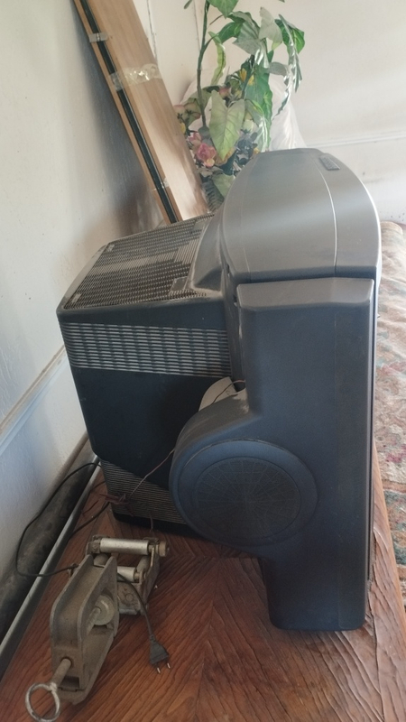 Sony tlizr 50 67manitor razmeri