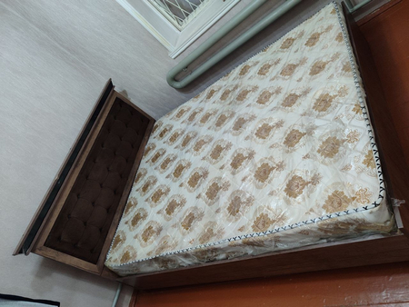 Продается кровать для спальни
