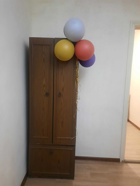 Продаётся прихожая