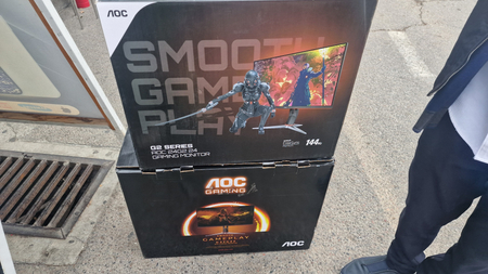 Продаю 2 игровых монитора AOC