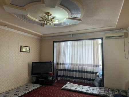 Продам 3х комнатную Гостиница России , Гошт