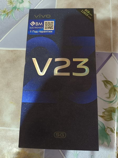 Продаётся телефон vivo 23