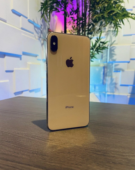 iPhone Xs 64 gb