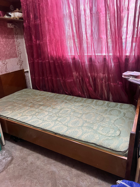 Кровать односпальная